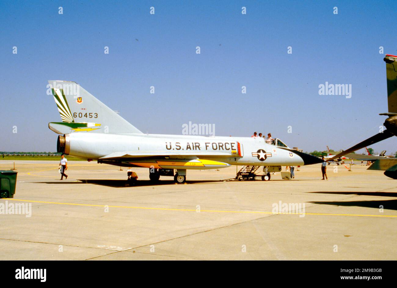 1995 aircraft hi-res stock photography and images - Alamy