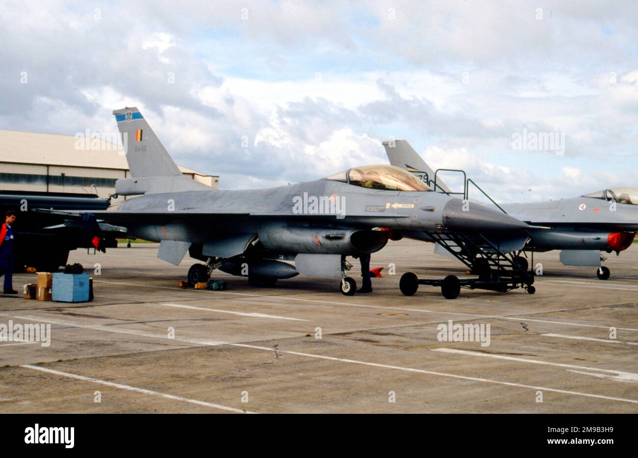 Force Aerienne Belge - General Dynamics F-16A Fighting Falcon FA55 (msn ...