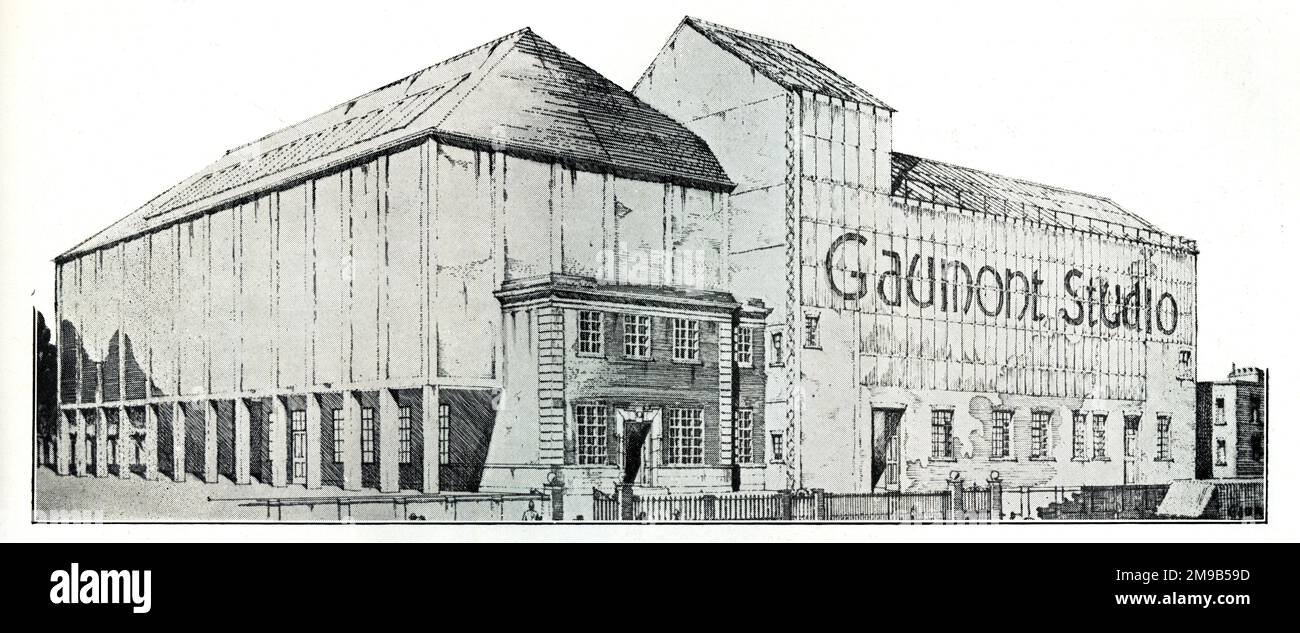 Gaumont studio hi-res stock photography and images - Alamy