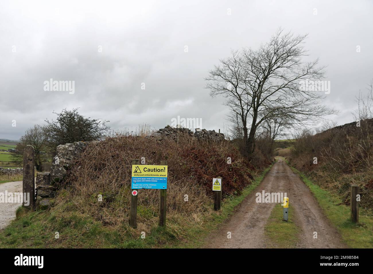 High Peak Trail in winter Stock Photo - Alamy