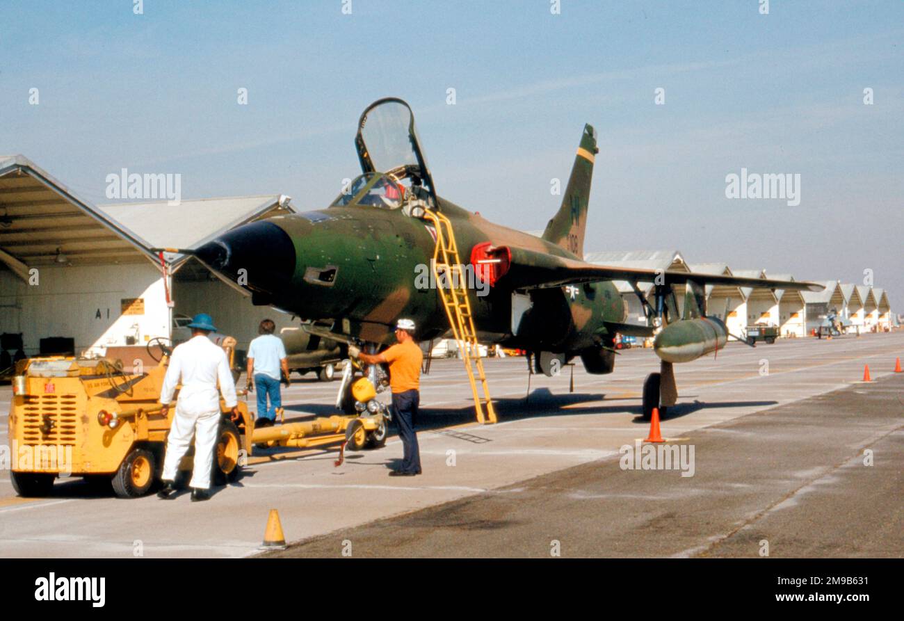 United States Air Force (USAF) - Republic F-105D-20-RE Thunderchief 61 ...