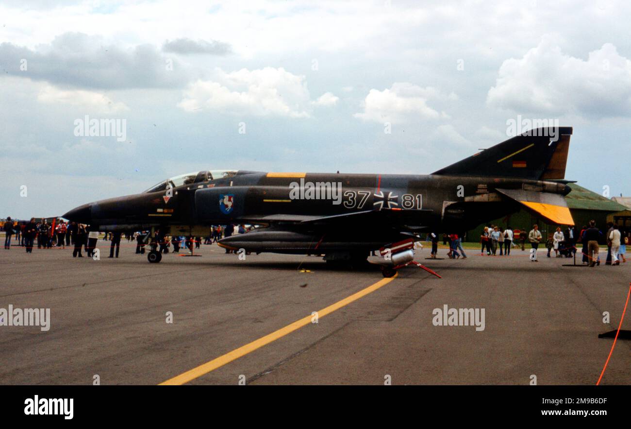Phantom ii luftwaffe hi-res stock photography and images - Alamy