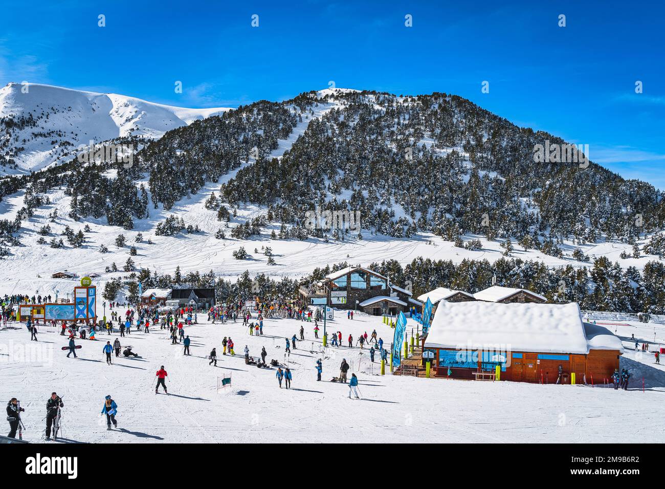 El Tarter, Andorra, Jan 2020 View on bars, restaurants and meeting ...