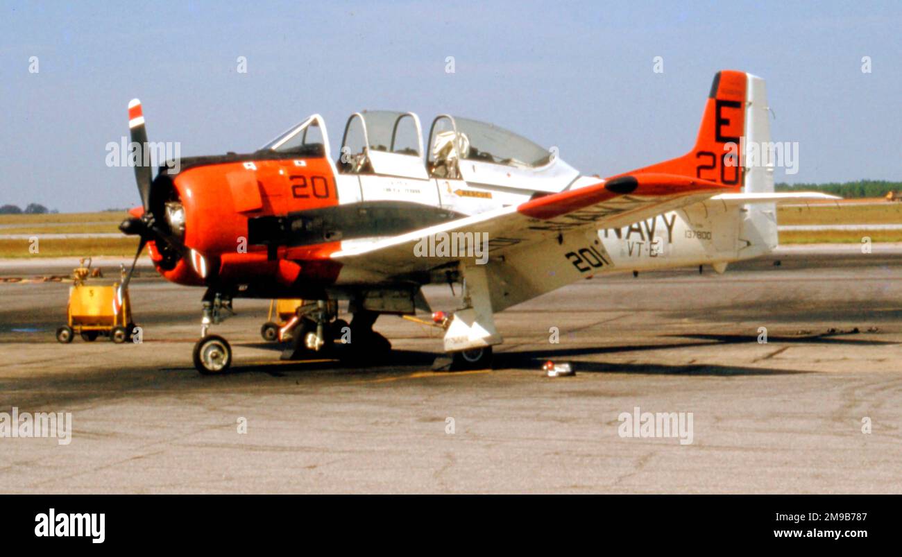 United States Navy (USN) - North American T-28B Trojan 137800 (msn 200 ...