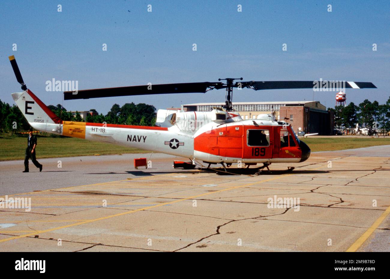 United States Navy (USN) - Bell UH-1E 151818 (msn 6052. Bell 204), of ...