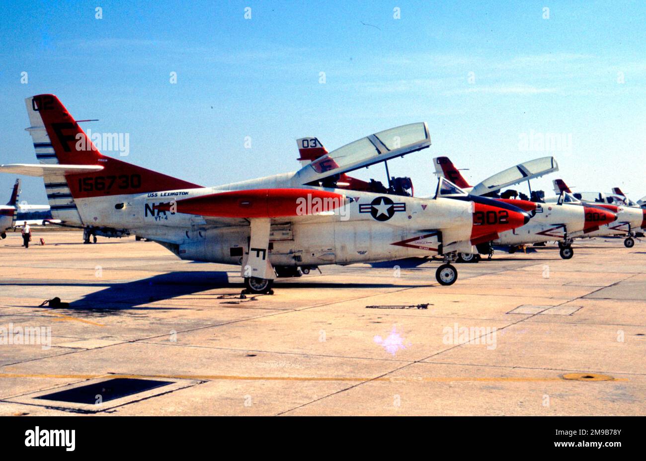 318 45 hi-res stock photography and images - Alamy