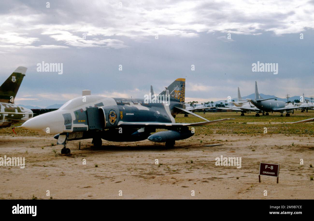 United States Air Force (USAF) - McDonnell RF-4C-25-MC Phantom 65-0843 ...