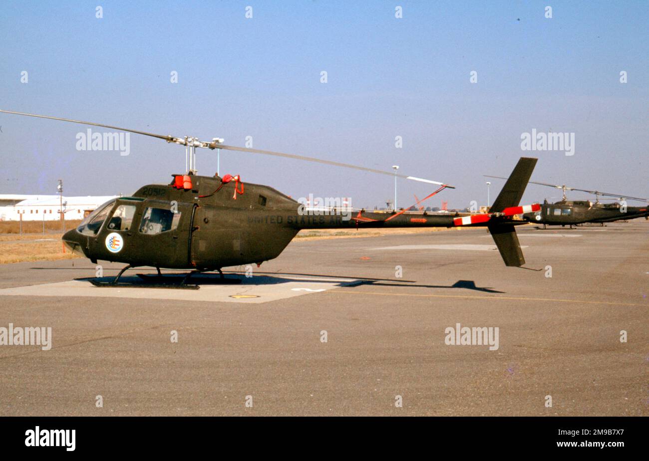 Bell oh 58a kiowa hi-res stock photography and images - Alamy