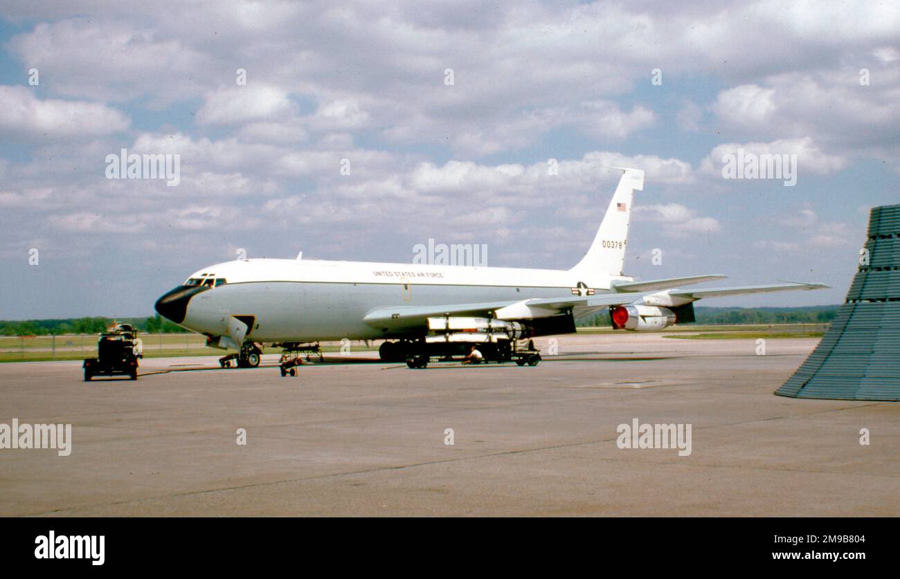 United States Air Force (USAF) - Boeing C-135A-BN Stratolifter 60-0378 ...