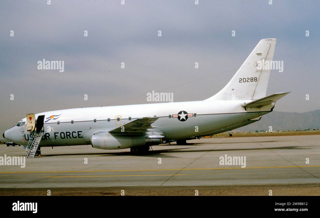 United States Air Force (USAF) - Boeing CT-43A-BN 70-0288 (MSN 20695/ ...