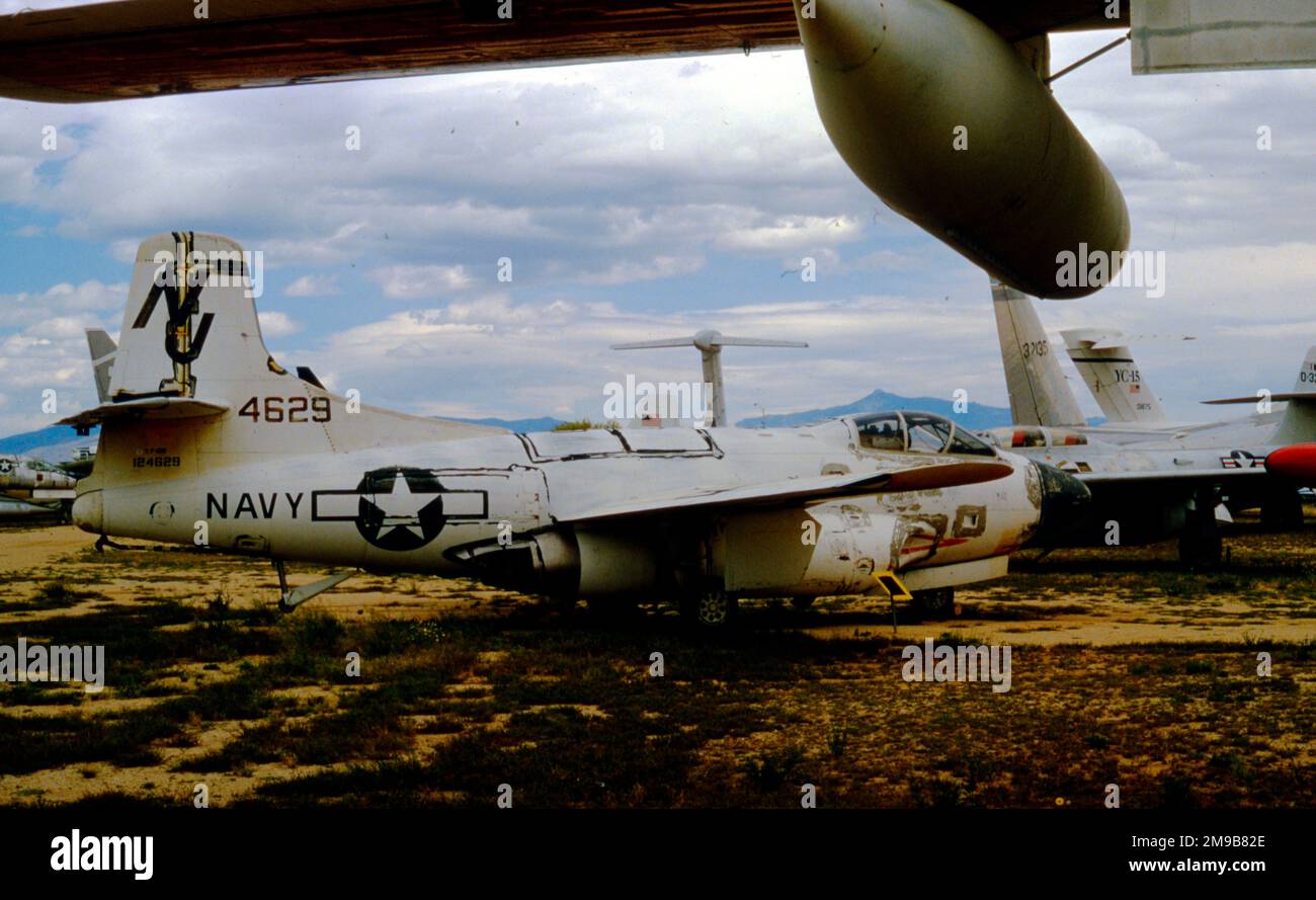 Douglas TF-10B Skyknight 124629 (msn 7499), on display at Pima Air and ...