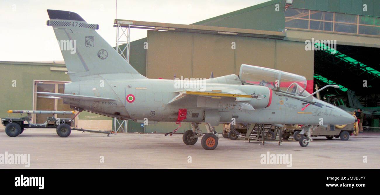 Aeronautica Militare - AMX international AMX-T MM55046 / 32-47 (msn ...