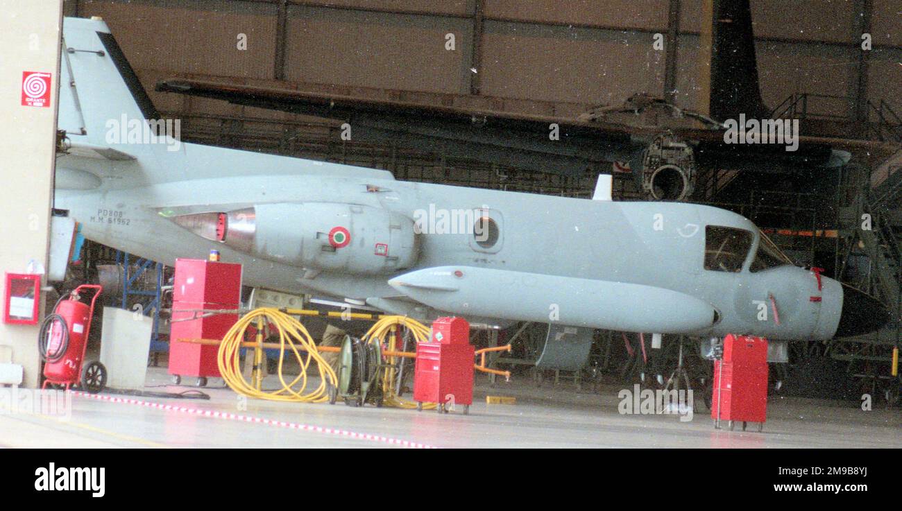 Piaggio douglas hi-res stock photography and images - Alamy