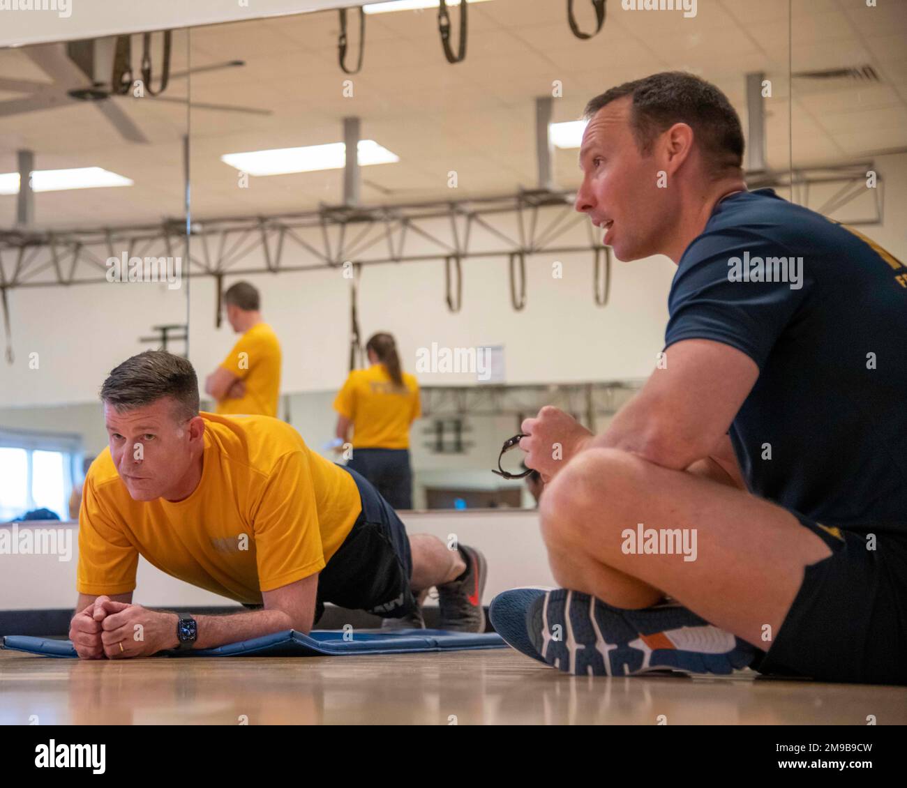 MAYPORT, Fla. (May 15, 2022) Captain Richard Lofgren, commanding ...