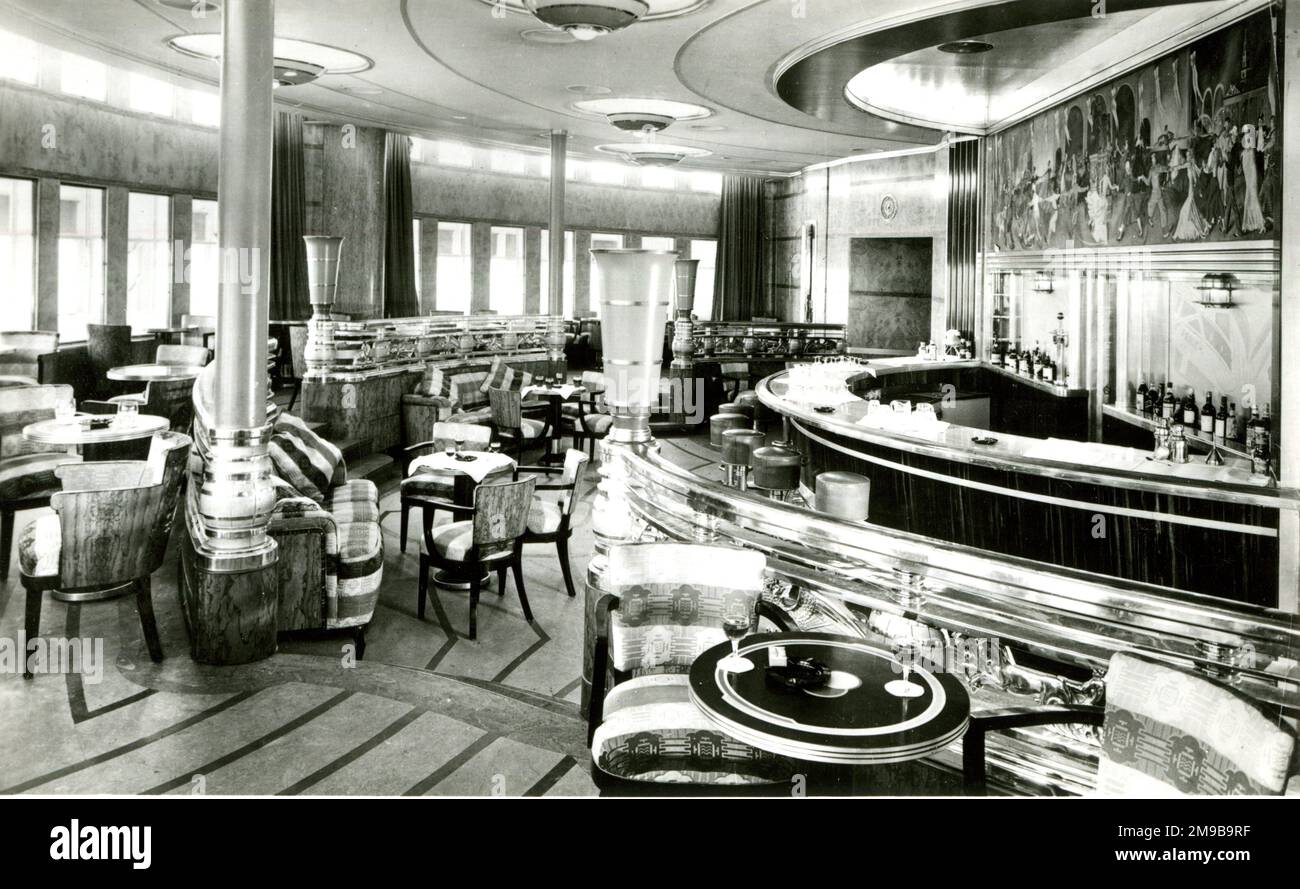 Rms queen mary interior hi-res stock photography and images - Alamy