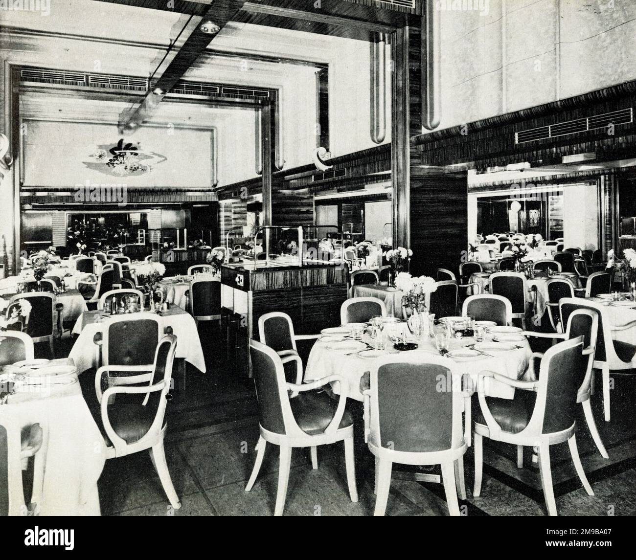 1940s restaurant hi-res stock photography and images - Alamy