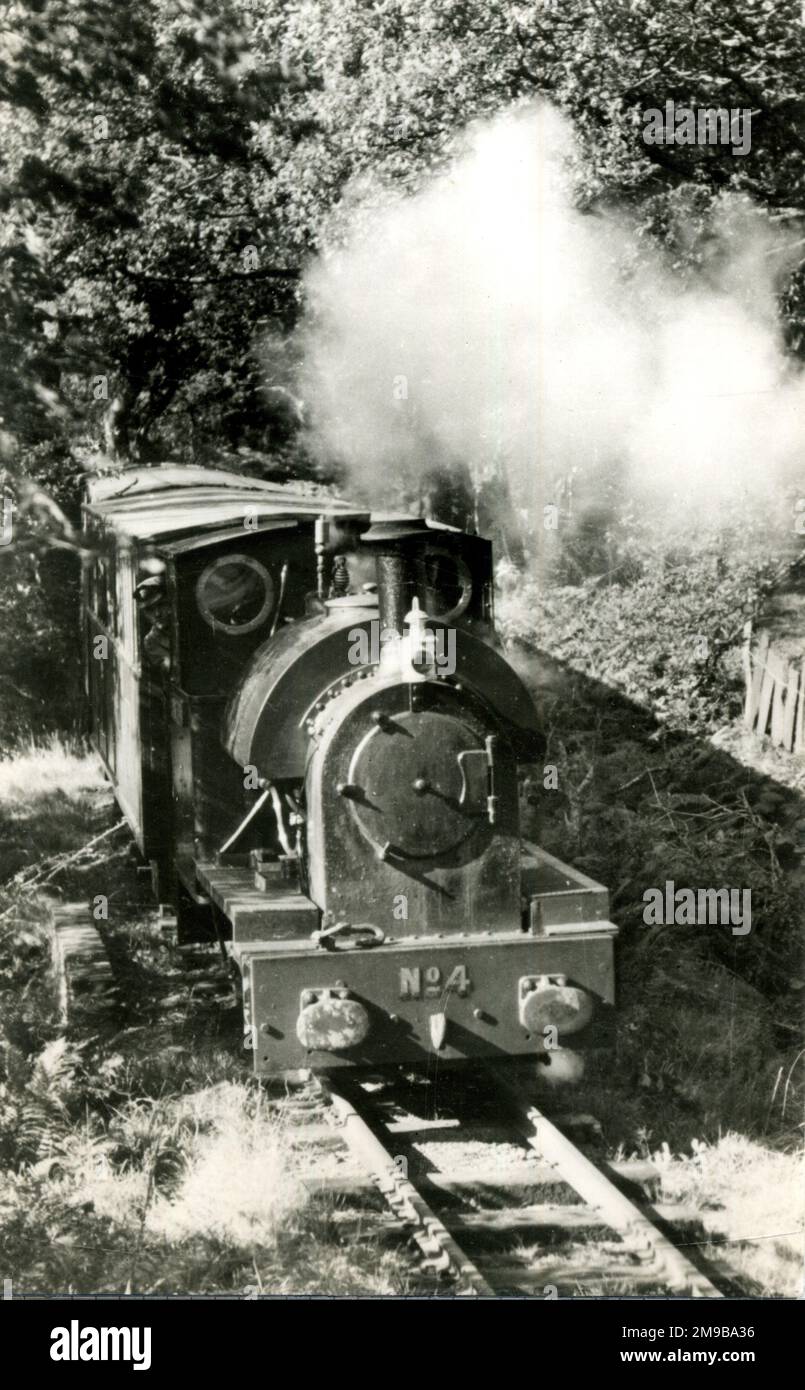 Talyllyn Railway steam locomotive No. 4 Edward Thomas, near Dolgoch ...