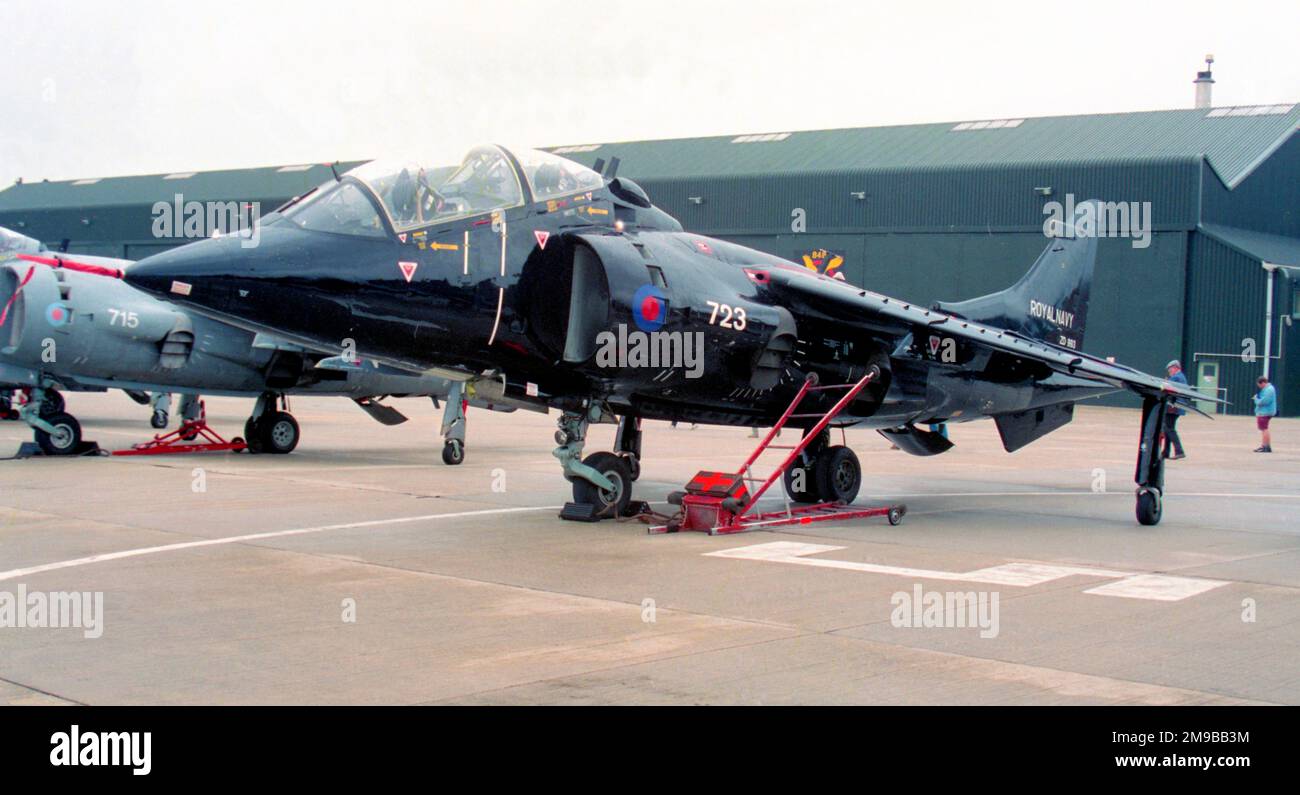 Hawker harrier t8 hi-res stock photography and images - Alamy