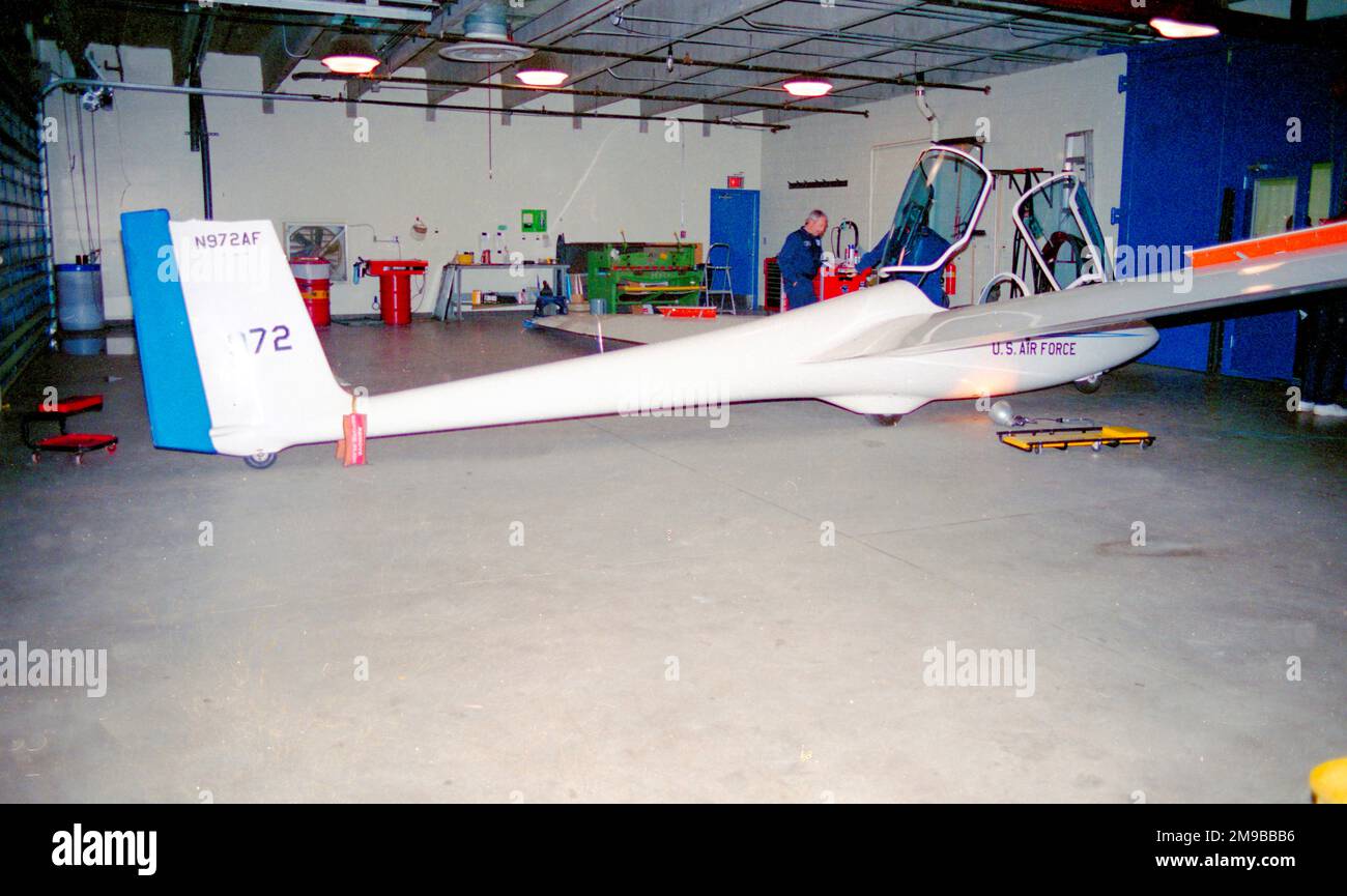 United States Air Force - Schleicher ASK21 N972AF (msn 21320), advanced ...