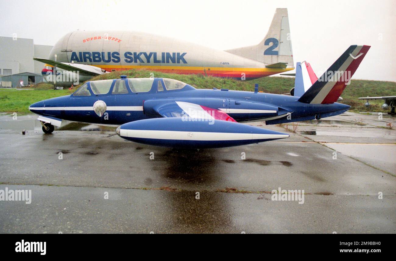 Fouga CM.170R Magister 529 / F-TFVB / 2 (msn 178), ex Patrouille de ...
