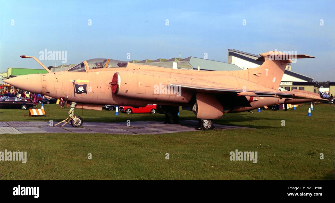 Hawker Siddeley Buccaneer S.2B XX889 - 'T' (msn B3-05-73), preserved at ...