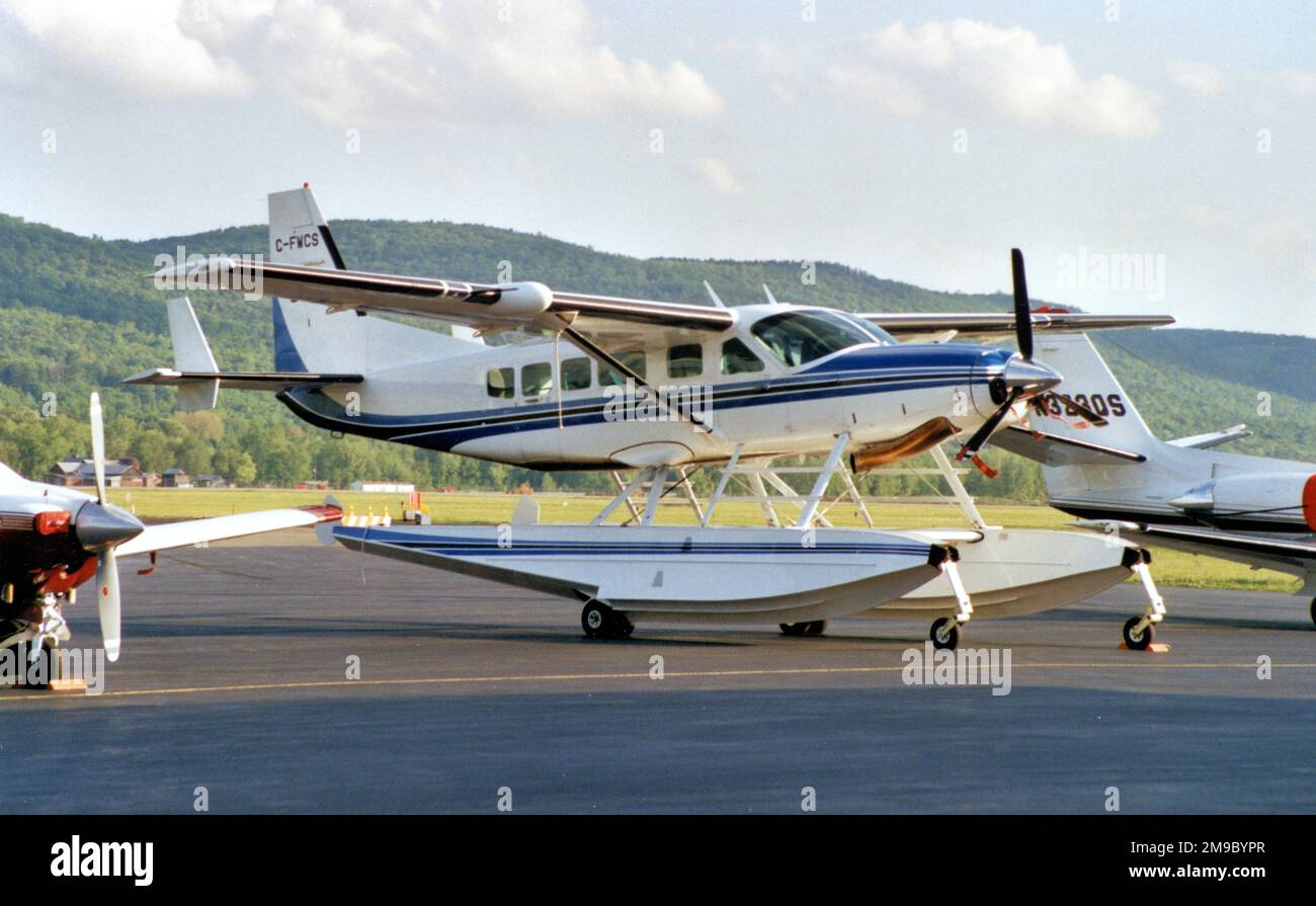 Cessna 208 Caravan I C-FWCS (msn 208-00279), of Crown Mail & Delivery ...