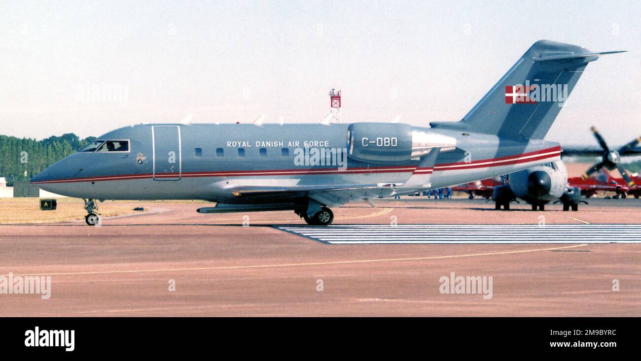 Flyvevabnet - Bombardier Challenger 604 C-080 (msn 5380), of 721 Esk ...