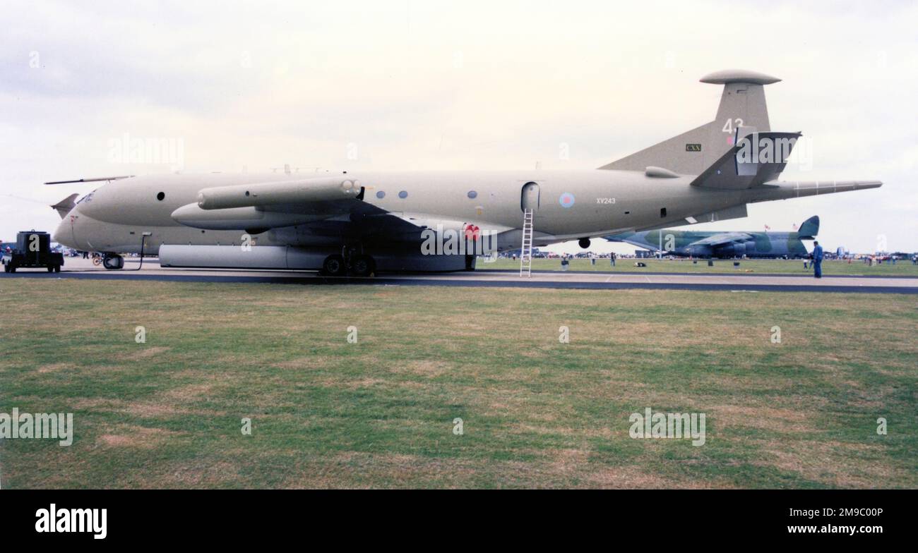 Royal Air Force - Hawker Siddeley Nimrod MR.2P XV243 (msn 8018) of No ...