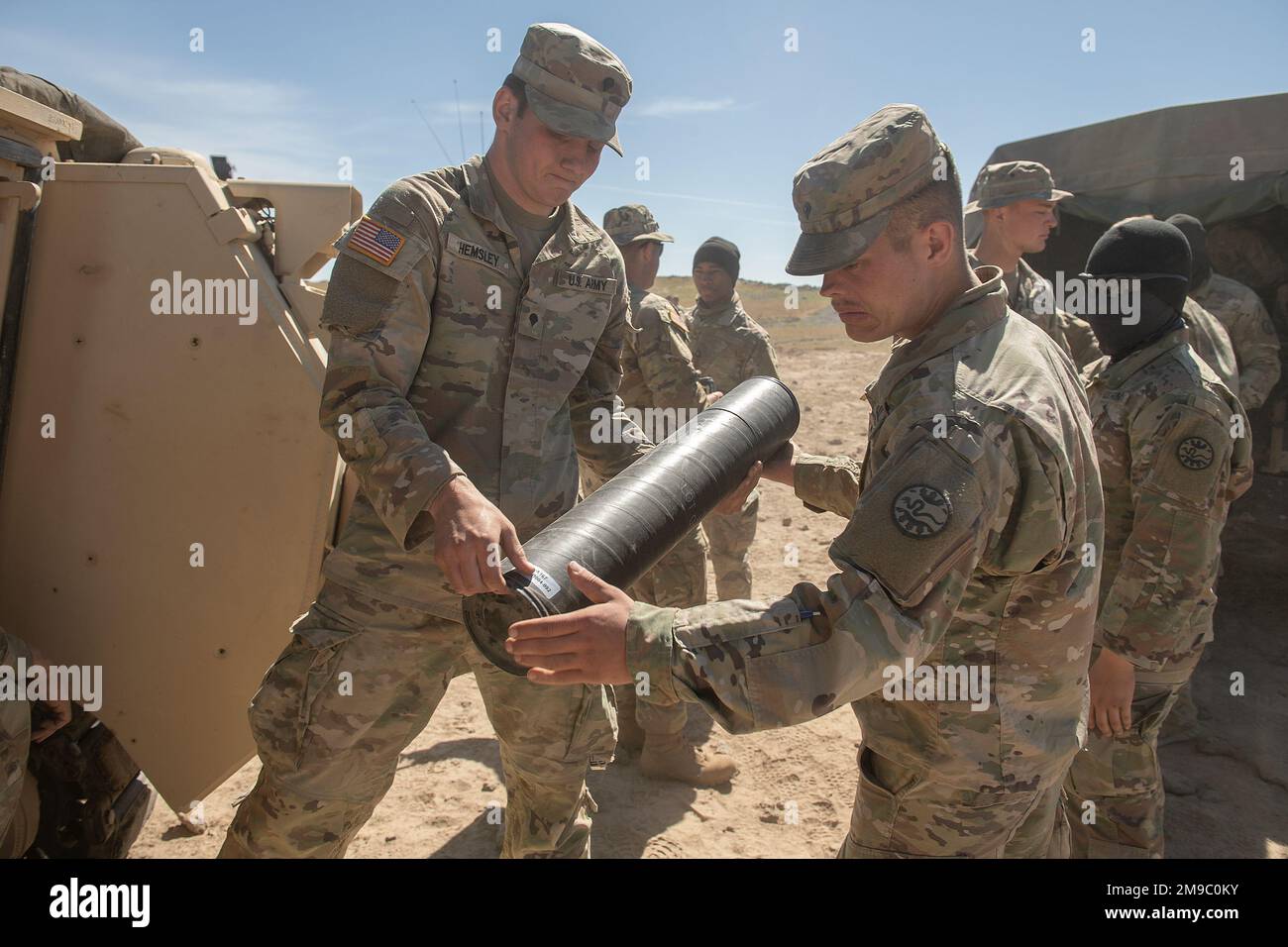 Idaho Army National Guard Soldiers from the 2-116th Combined Arms ...