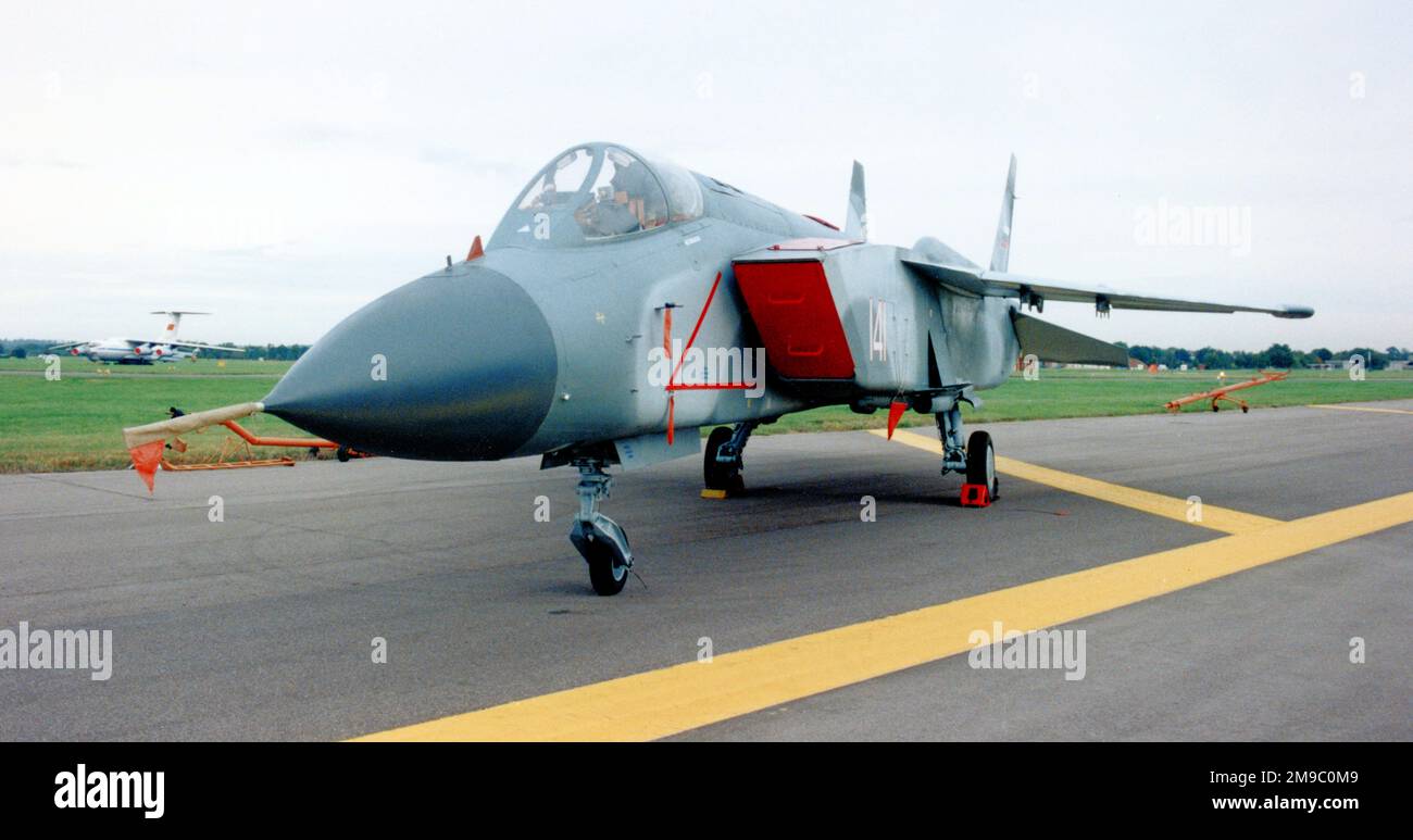 Yakovlev Yak-141 141 White (c-n 48-2) - The second prototype at the ...