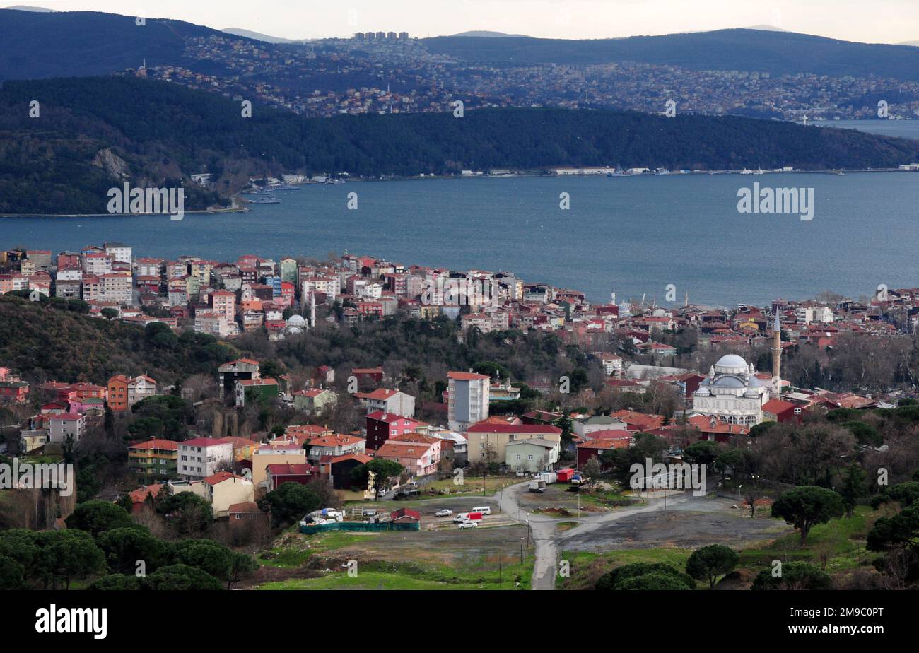 A view from Sariyer district in Istanbul, Turkey Stock Photo - Alamy
