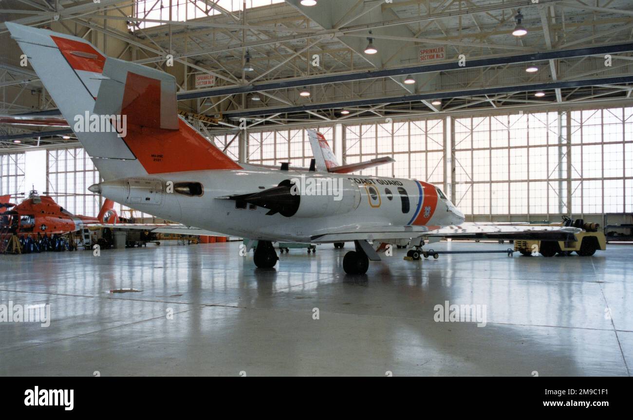 United States Coast Guard - Dassault HU-25C Guardian 2131 (msn 431 ...