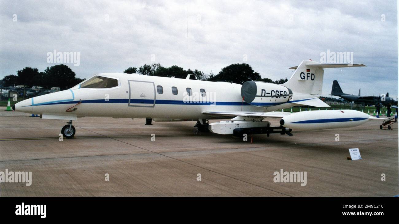 Learjet 35 hi-res stock photography and images - Alamy