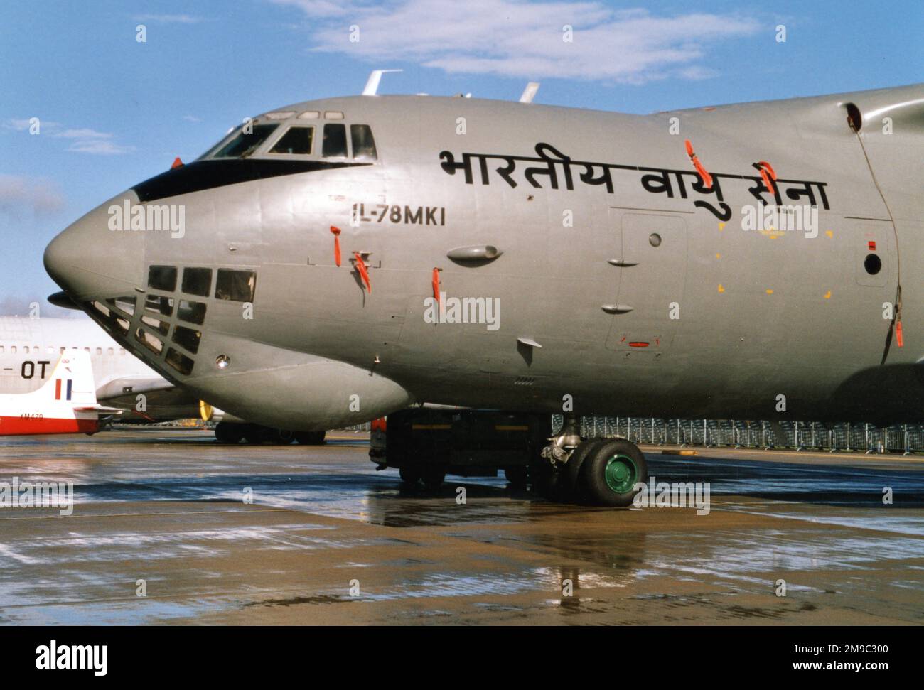 Ilyushin il 78mki hi-res stock photography and images - Alamy