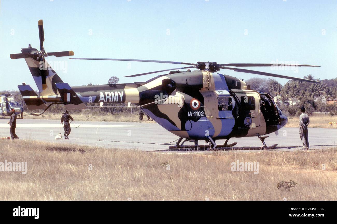 Hal dhruv mk 1 hi-res stock photography and images - Alamy
