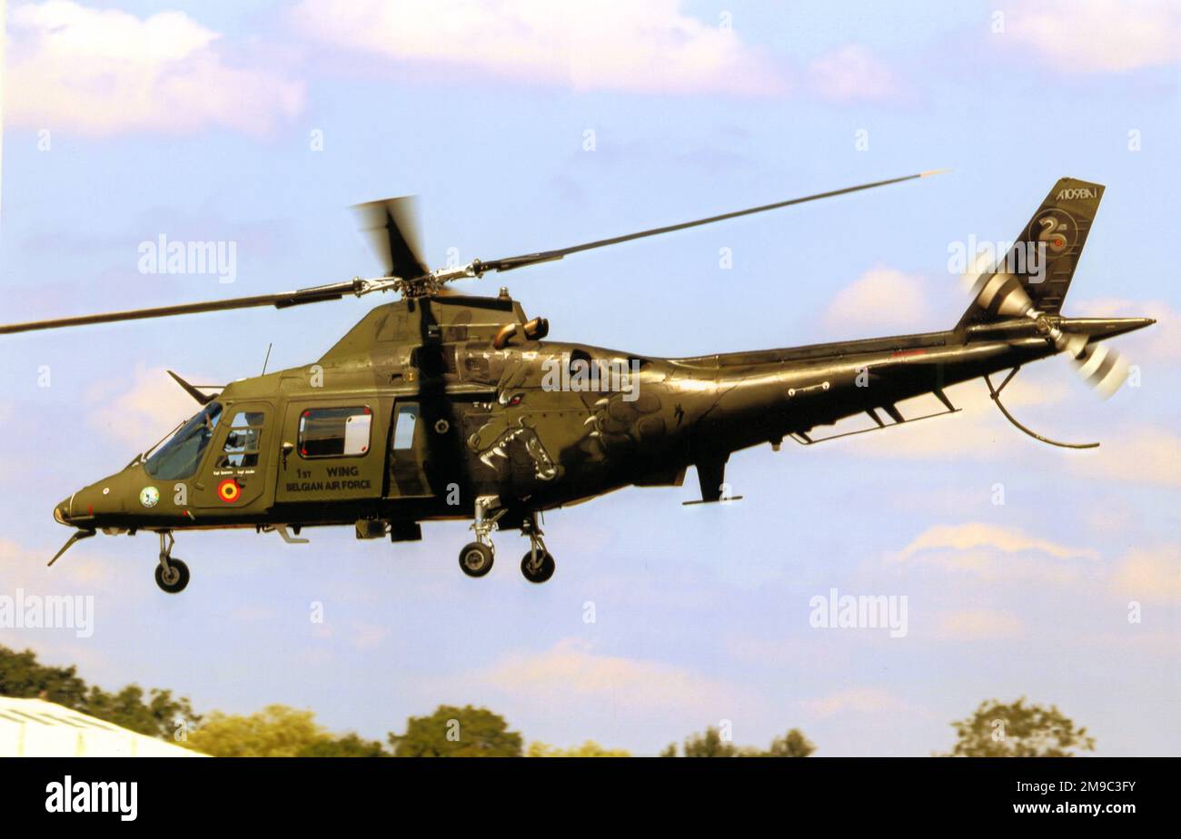 Force terrestre belge - Agusta A109BA Hirundo H-29 - OT-ATK (msn 0329 ...