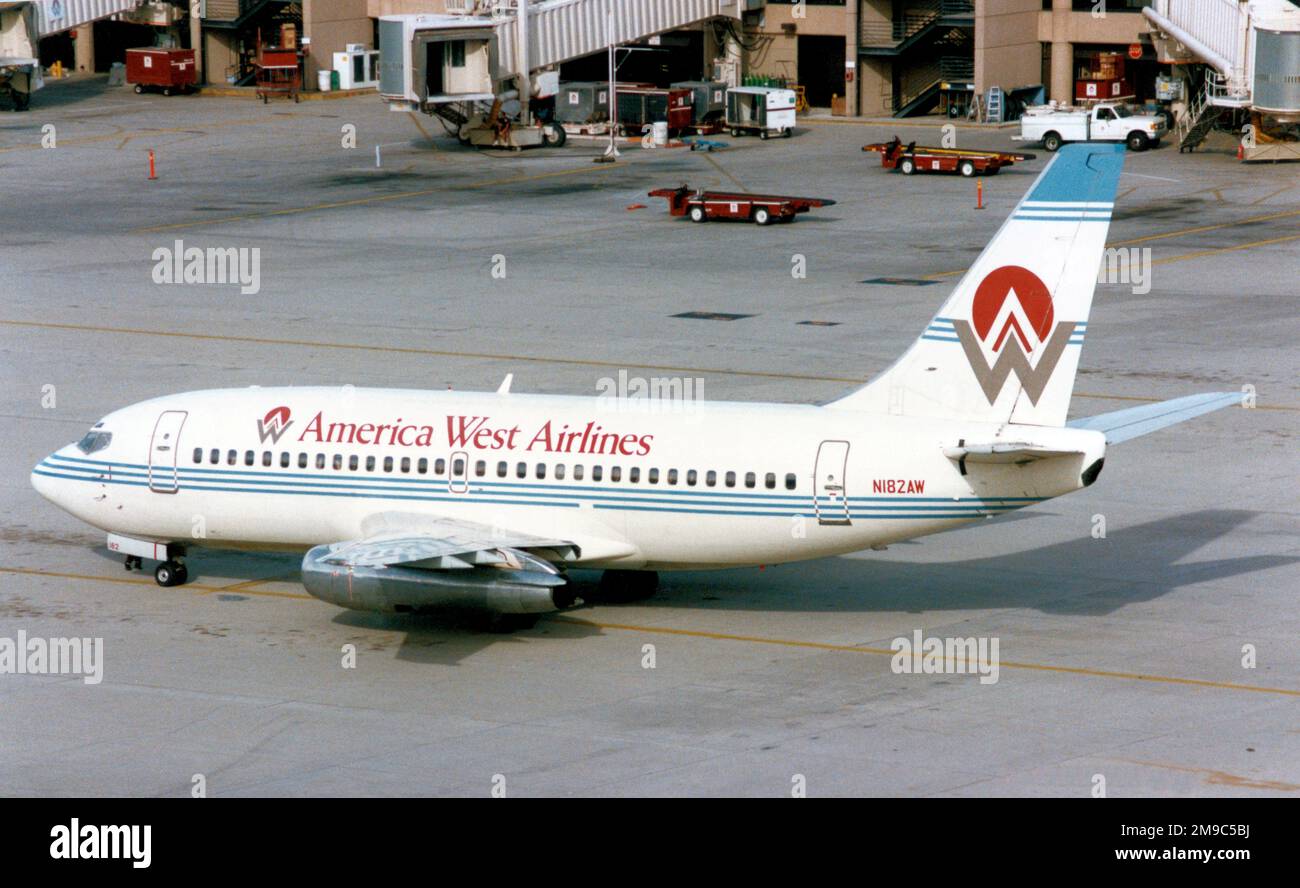 737 277 hi-res stock photography and images - Alamy