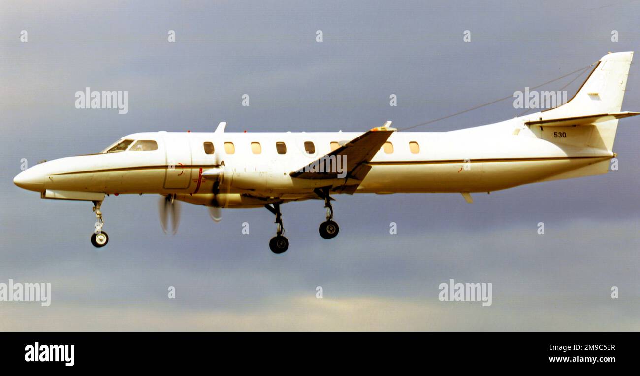 Metroliner hi-res stock photography and images - Alamy