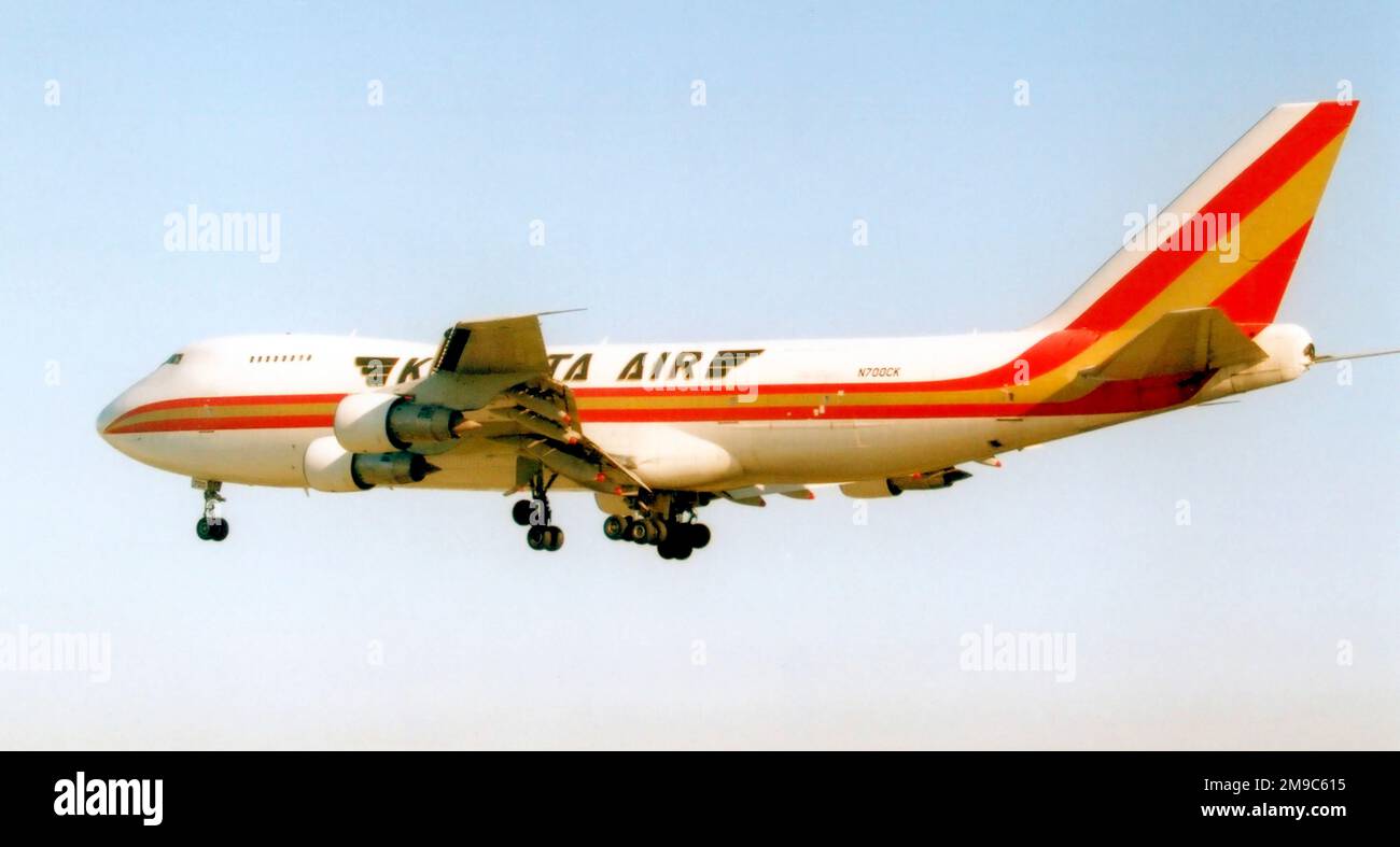 Boeing 747-246BF N700CF (msn 22990, line number 579), of Kalitta Air ...