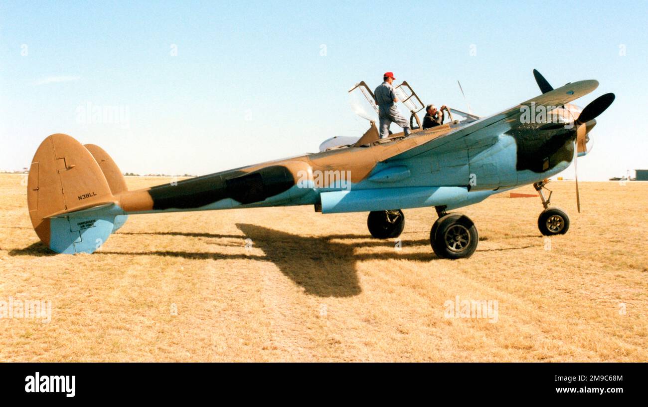 Lockheed p 38j hi-res stock photography and images - Alamy