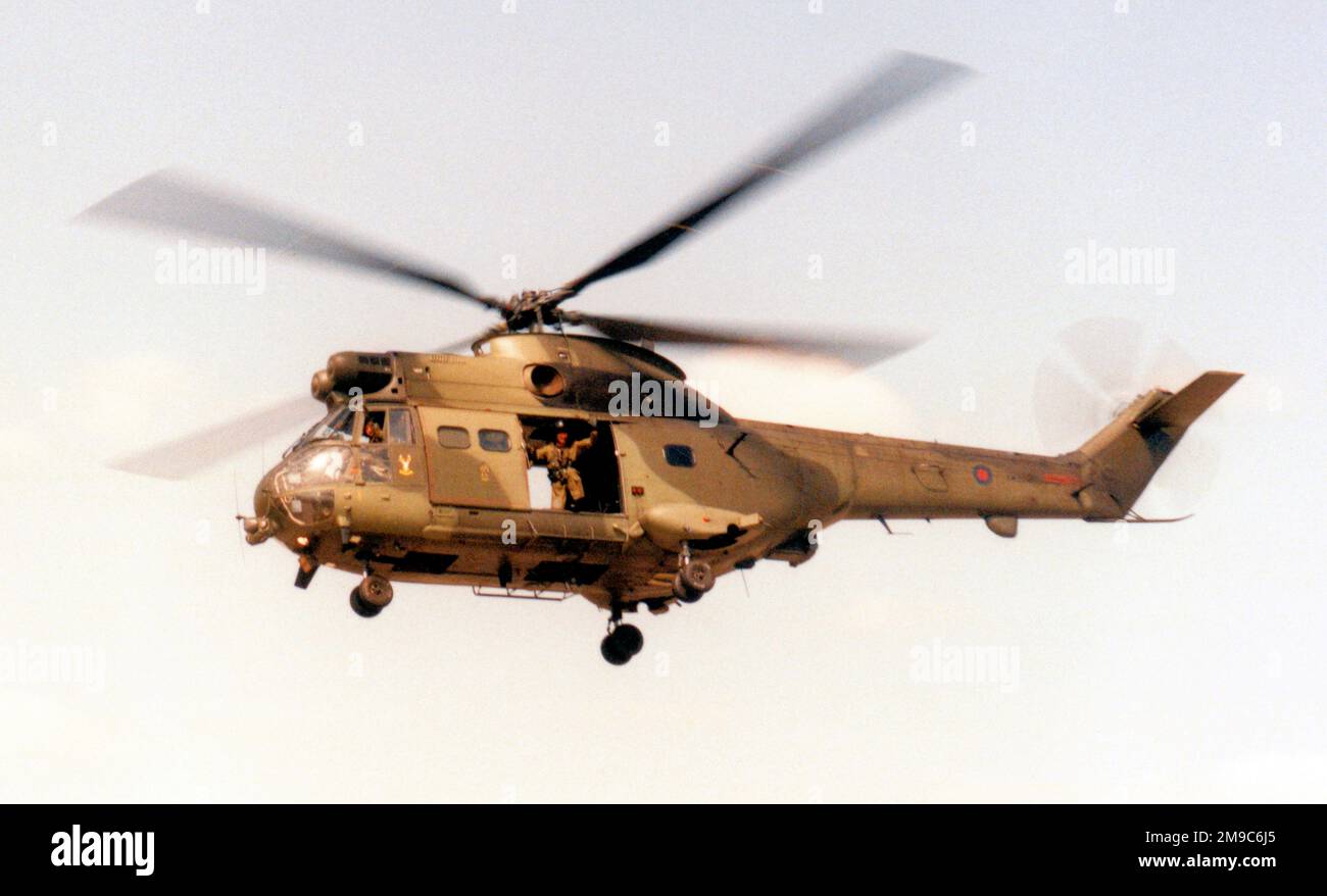 Royal Air Force - Aerospatiale SA330 Puma HC.1 Stock Photo - Alamy