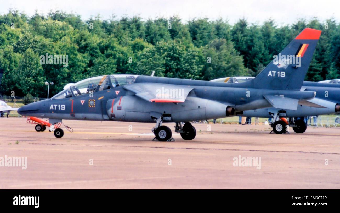 Force Aerienne Belge - Dassault/Dornier Alpha Jet 1B AT19 (msn B19-1071 ...
