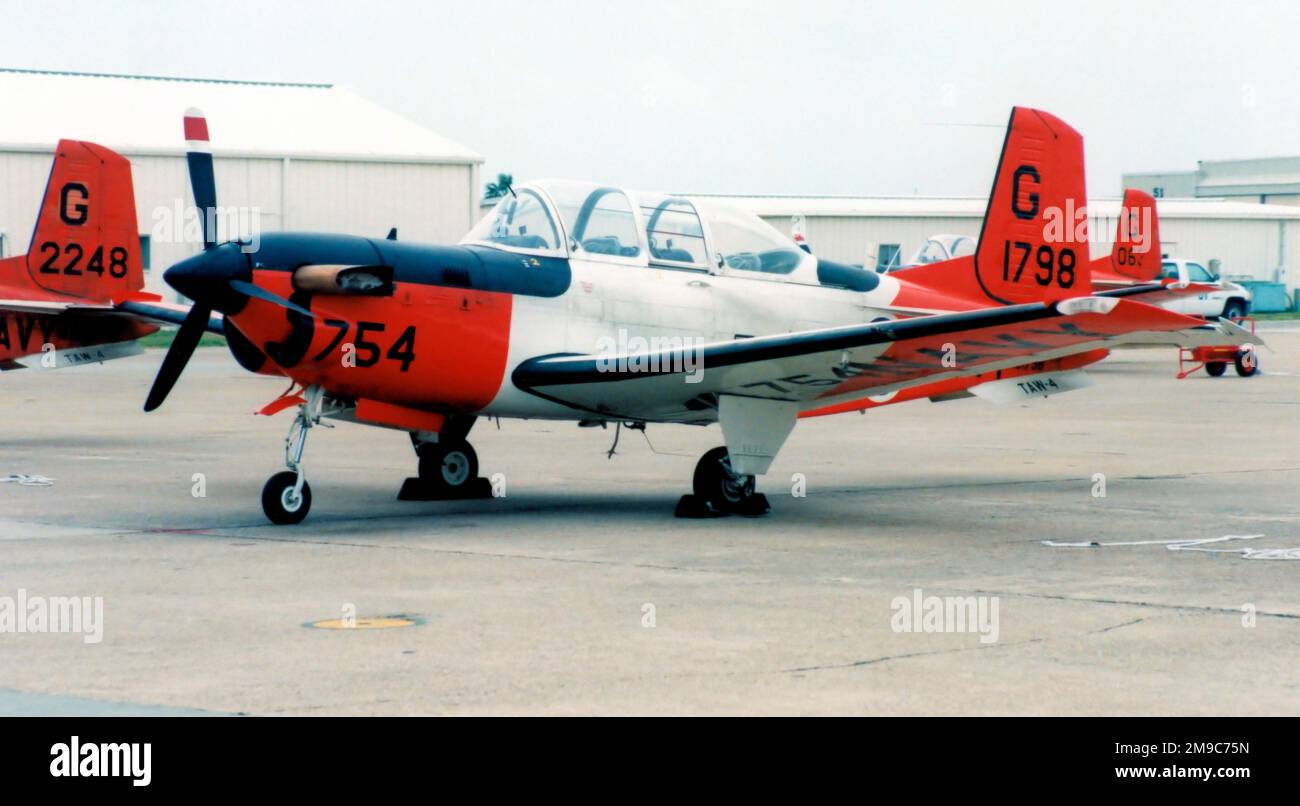 United States Navy - Beechcraft T-34C Mentor 161798 (MSN GL-193, base ...