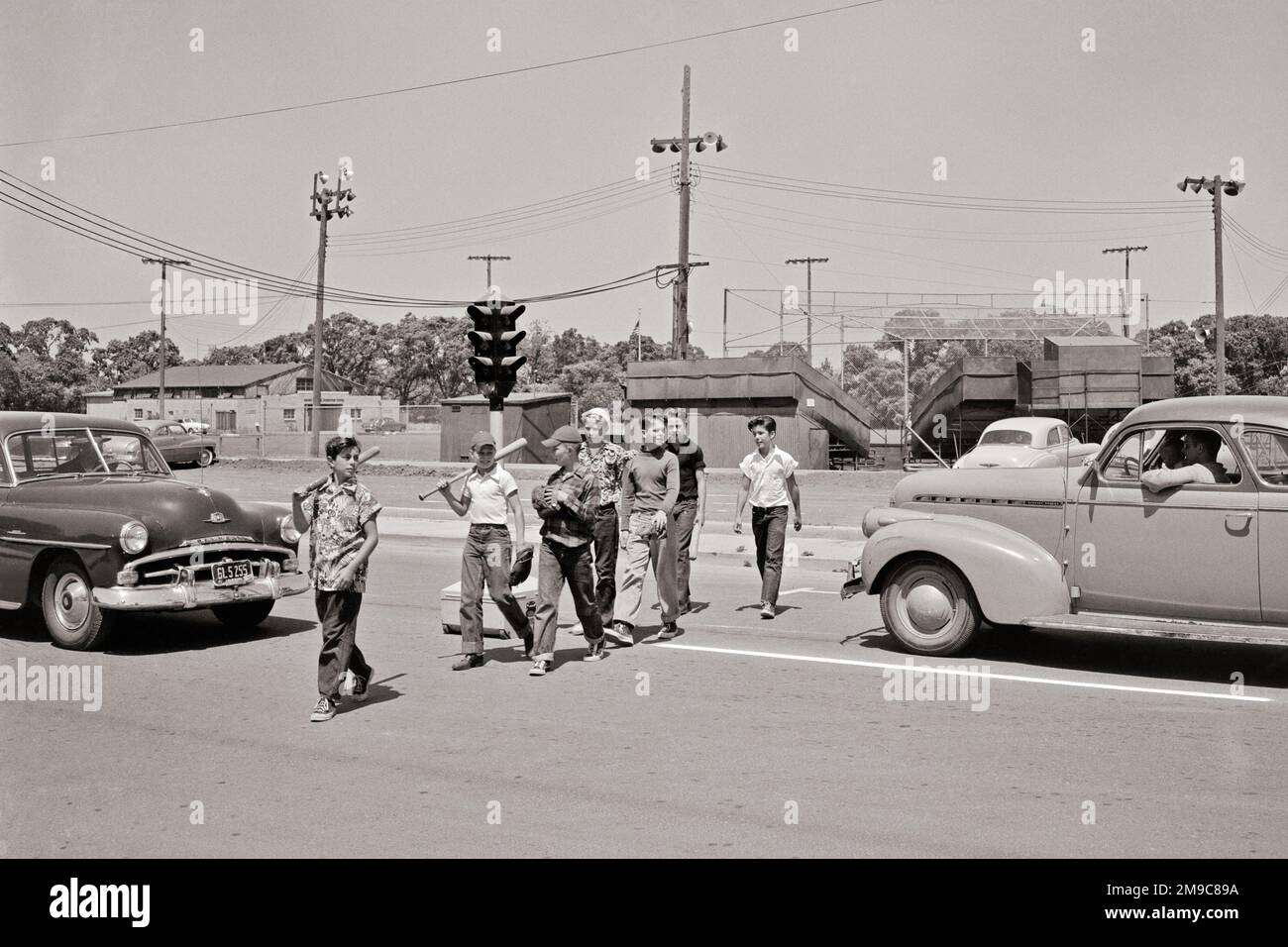 1950s traffic light hi-res stock photography and images - Alamy