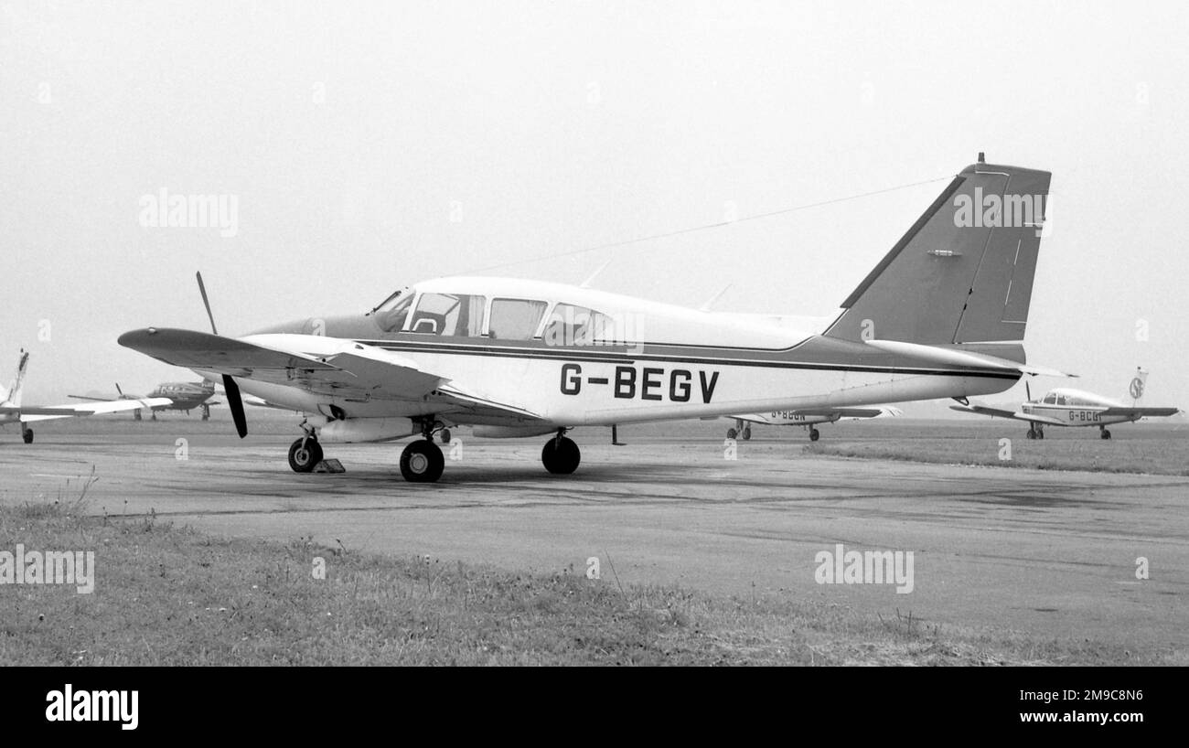 Piper PA-23-250 Aztec G-BEGV (msn 27-7654174), at Oxford-Kidlington ...