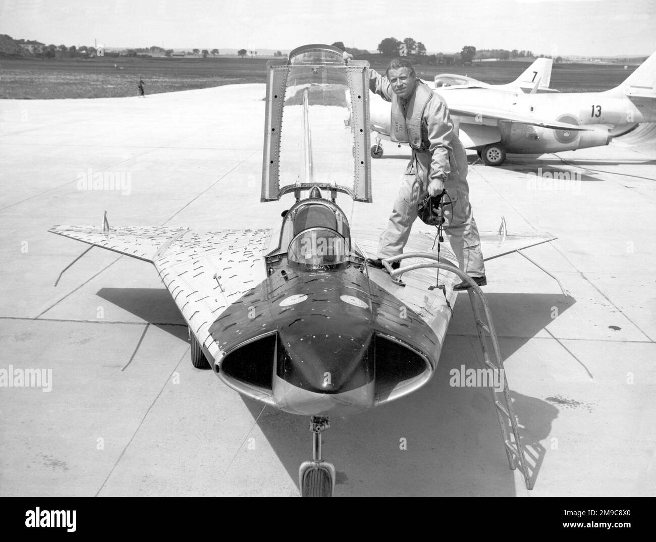 SAAB 210A 'L'il Draken', on the SAAB test-flying pan, with test pilot ...