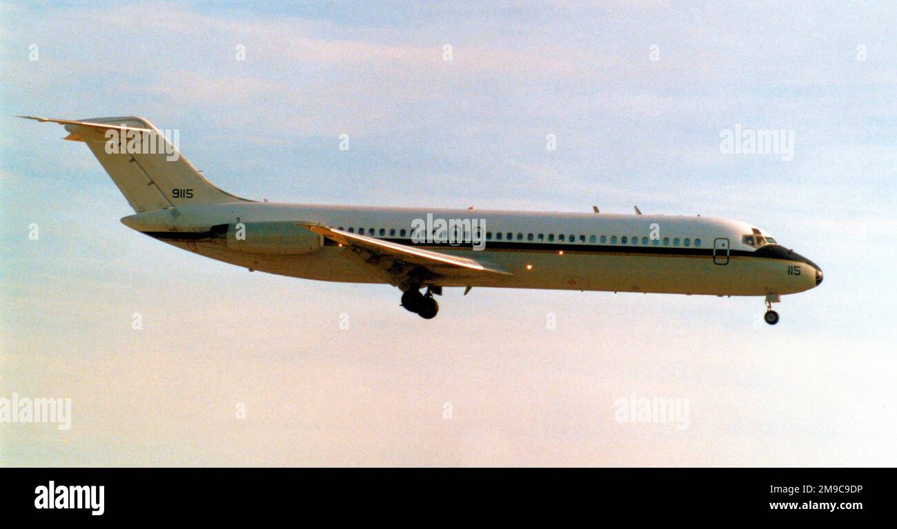 C 9b skytrain ii hi-res stock photography and images - Alamy