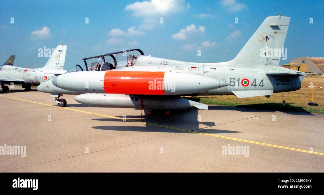 61 44 hi-res stock photography and images - Alamy