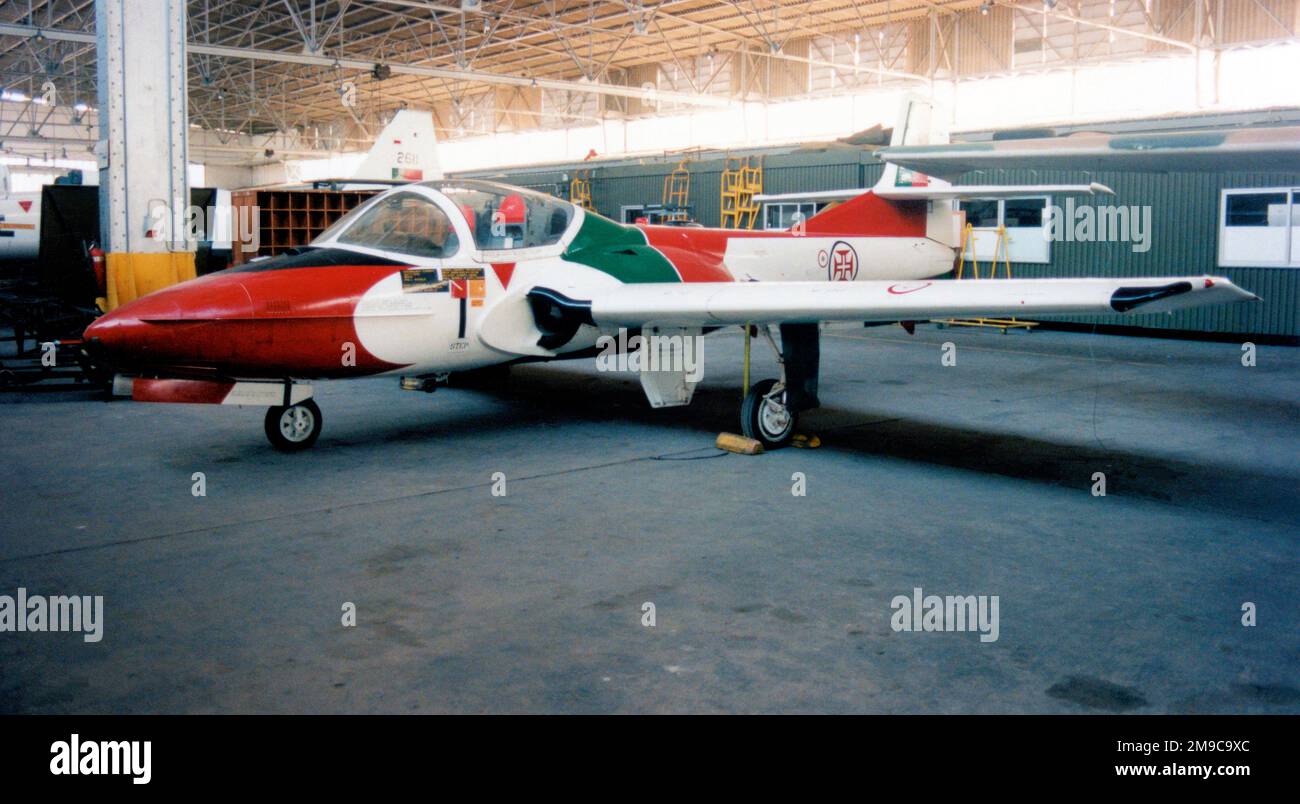 Cessna T-37C Tweety Bird, in a hangar, on Sintra Air Base (BA.1 Stock ...