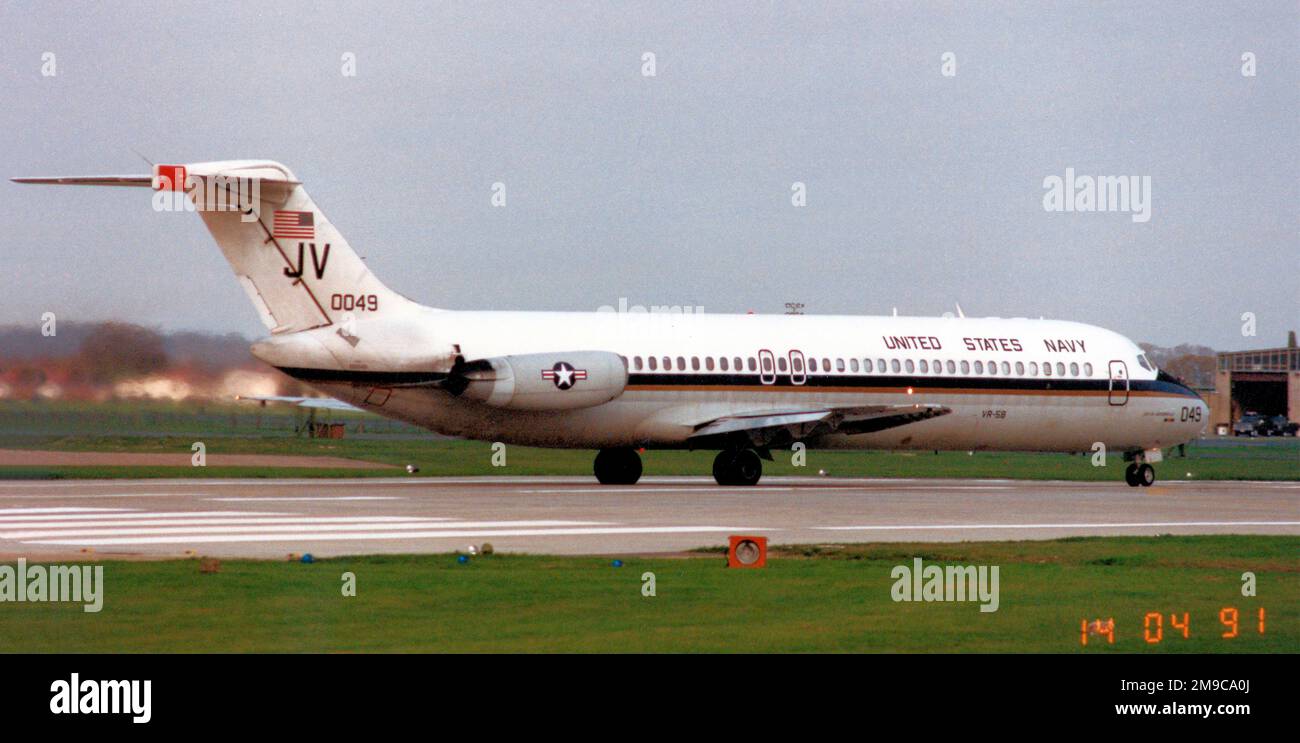 C 9b skytrain ii aircraft hi-res stock photography and images - Alamy